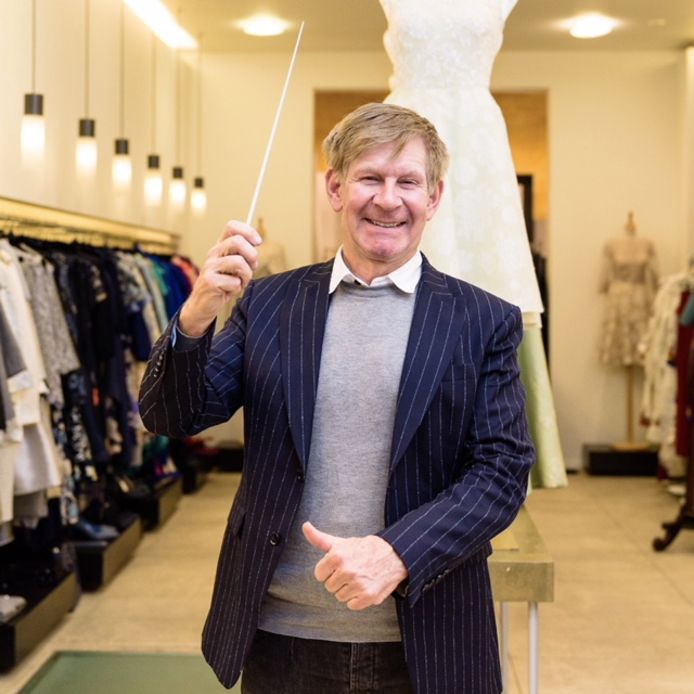 Addy van den Krommenacker ontwerpt jurken voor Aida | Show | AD.nl