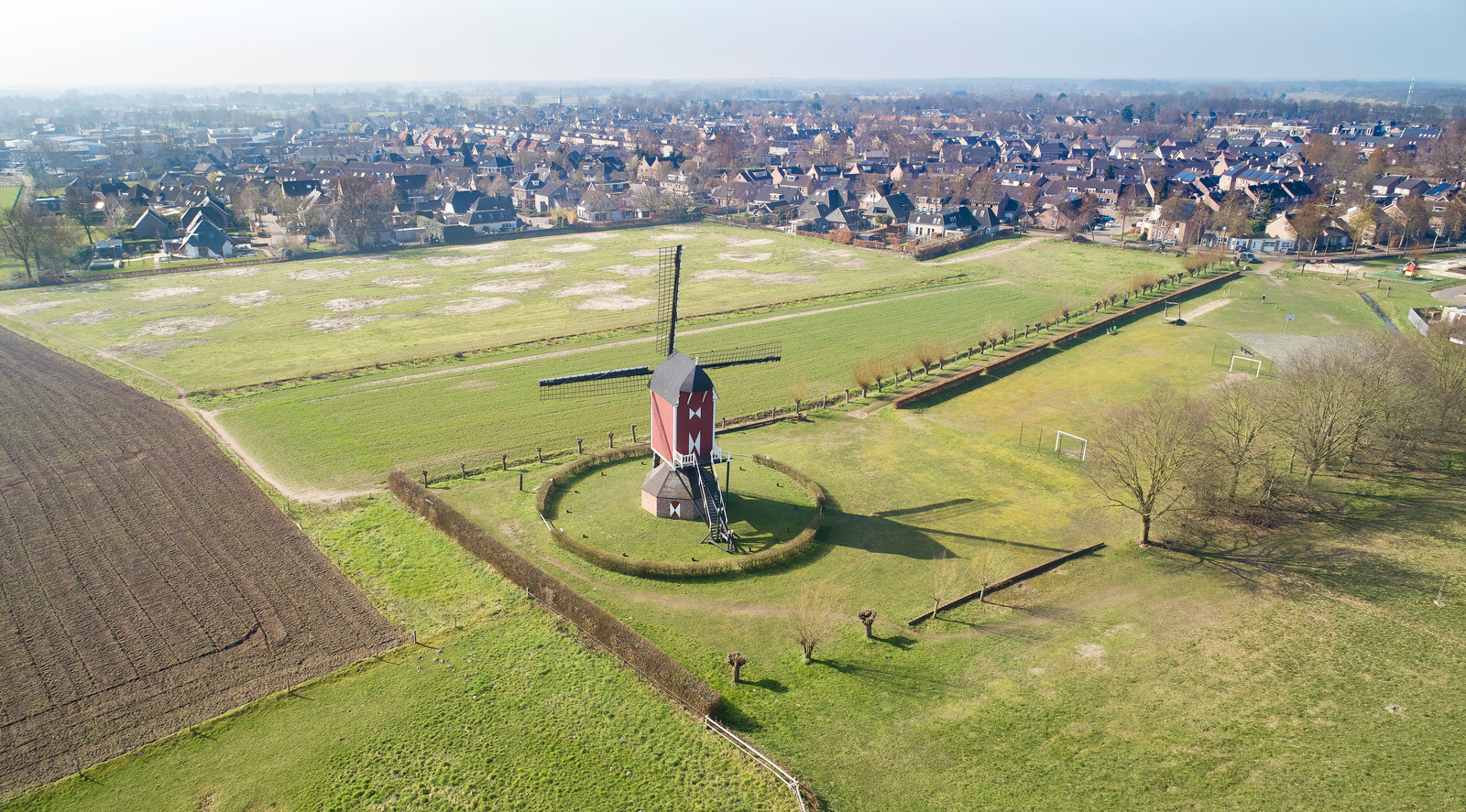 Geffen toont volop belangstelling voor nieuwe woonwijk ‘t Veld | Foto ...
