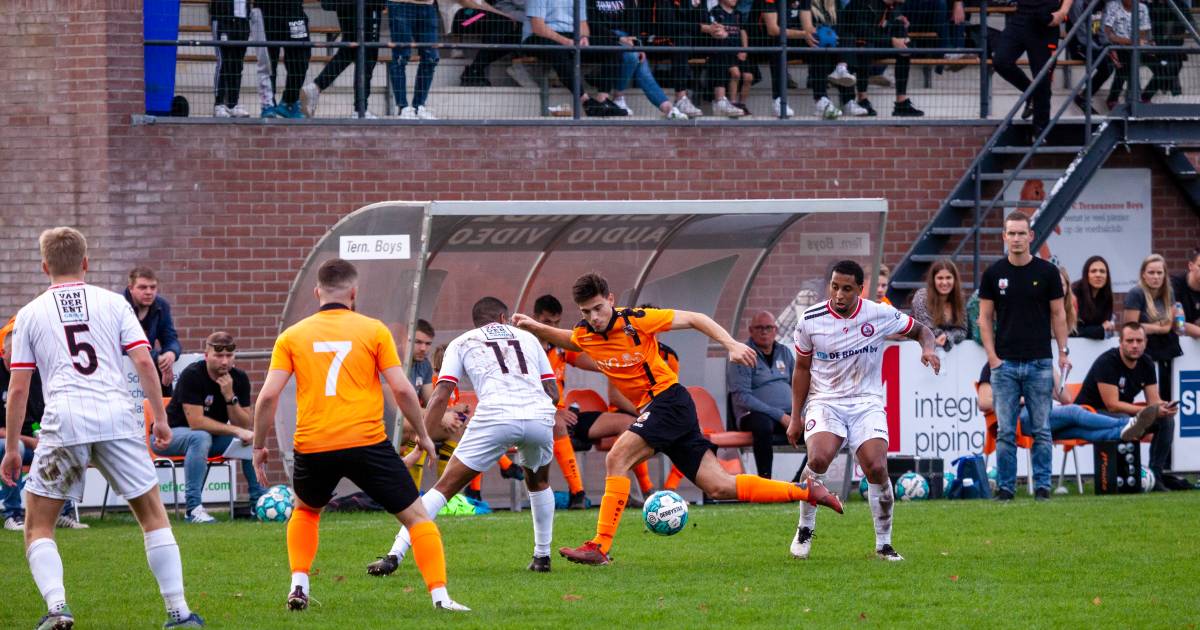 Niek Hamelink keert na Belgisch avontuurtje terug bij Terneuzense Boys, Van Rossem vertrekt ...