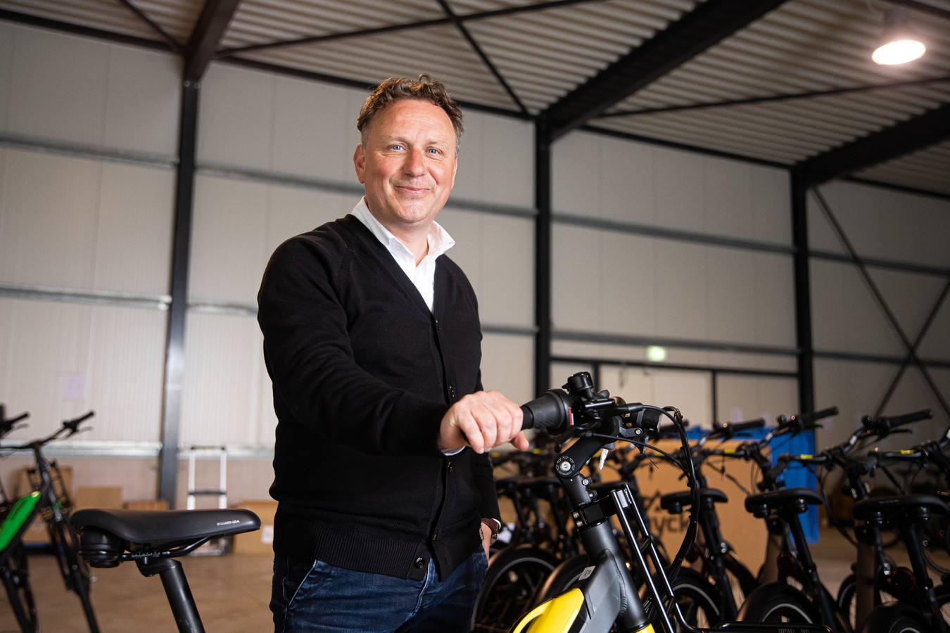 Bayck is een elektrische fiets met hersens: ‘Met dit ontwerp wil ik bijdragen aan slimme ...