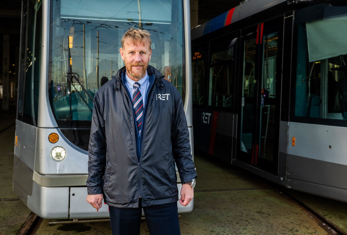 Trambestuurders vinden hun baan prachtig: ‘Alsof je met een rietje door ...