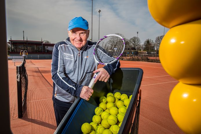 Krzysztof Dudzinski zwaait af bij TV Denekamp: ‘Ik verlaat het tennis ...