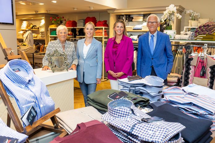 Van zondags pak naar polo en pantalon: Kledingwinkel van de familie ...