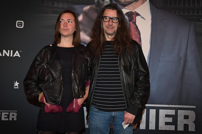 Herman Brusselmans geeft roken op voor zijn vriendin | Celebrities | hln.be