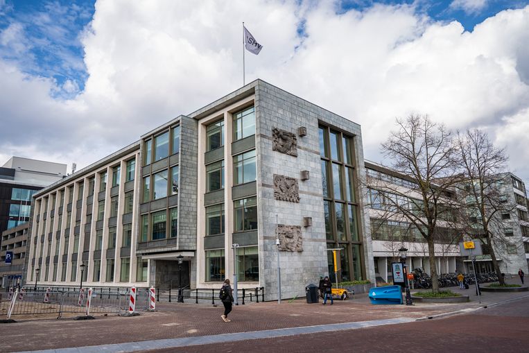 SHV-dochters schikken aanklachten wegens omkoping en corruptie voor 41 ...