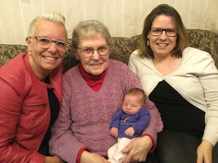 Tess zorgt voor viergeslacht | Kruishoutem | hln.be