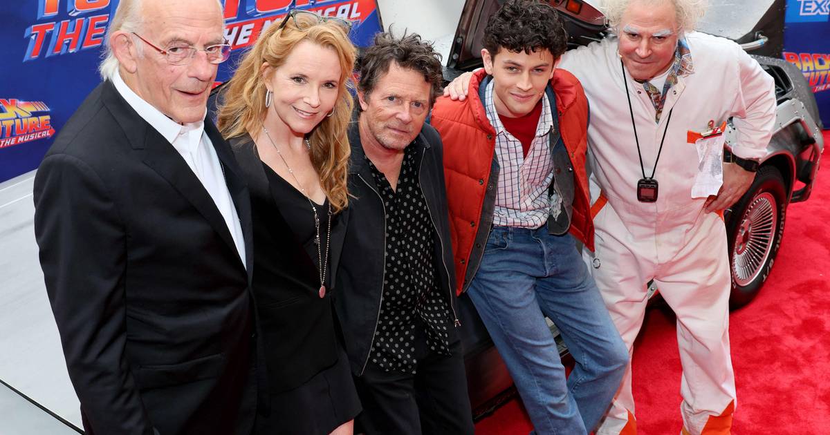 Cast ‘Back to the Future’ weer bij elkaar voor kleine reünie | Film ...
