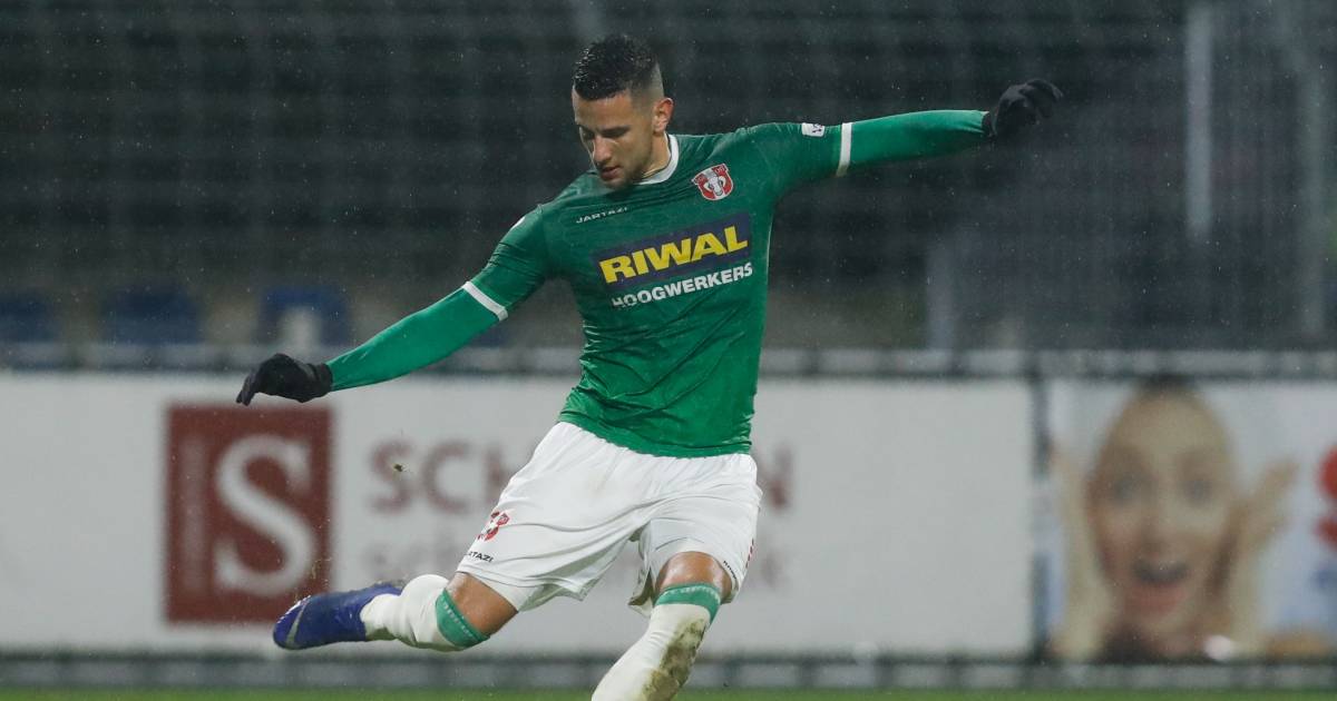 Dylan de Braal moet wachten op zijn kansen bij FC Dordrecht ...