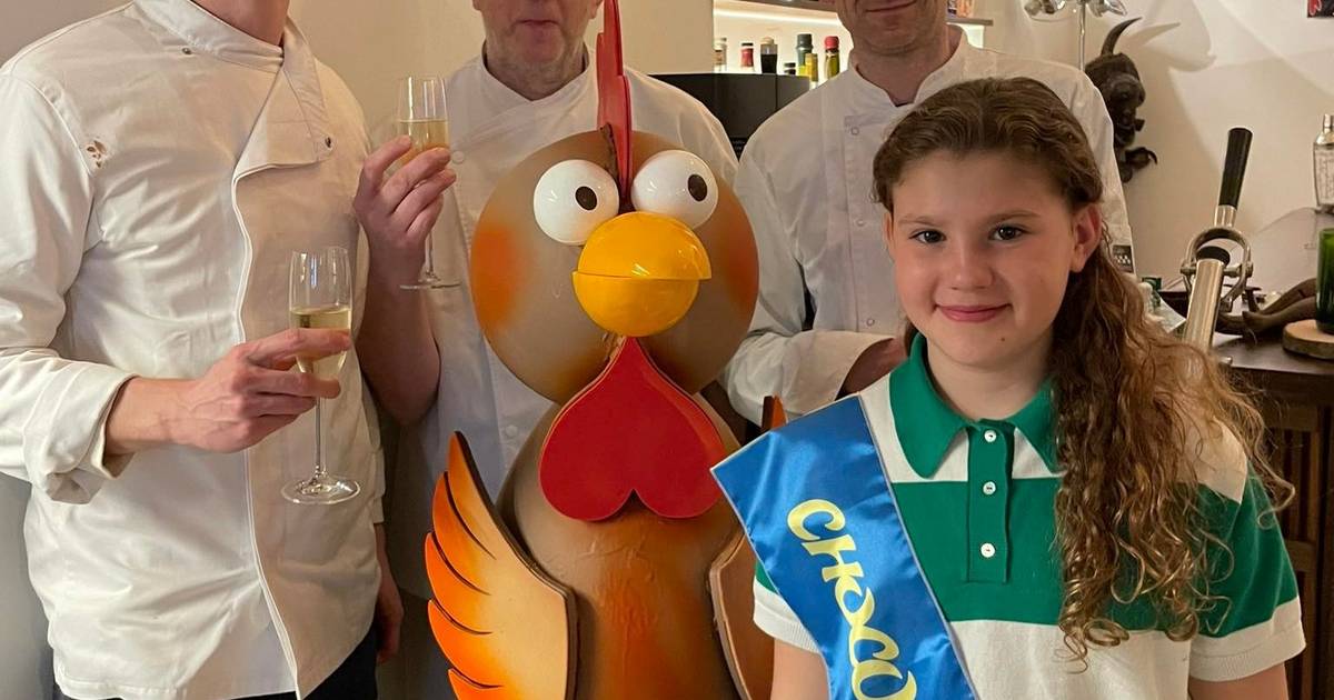 Sophie De Backer (10) is jeugdchocolade burgemeester van Zottegem ... Sophie De Backer (10) is jeugdchocolade burgemeester van Zottegem ...