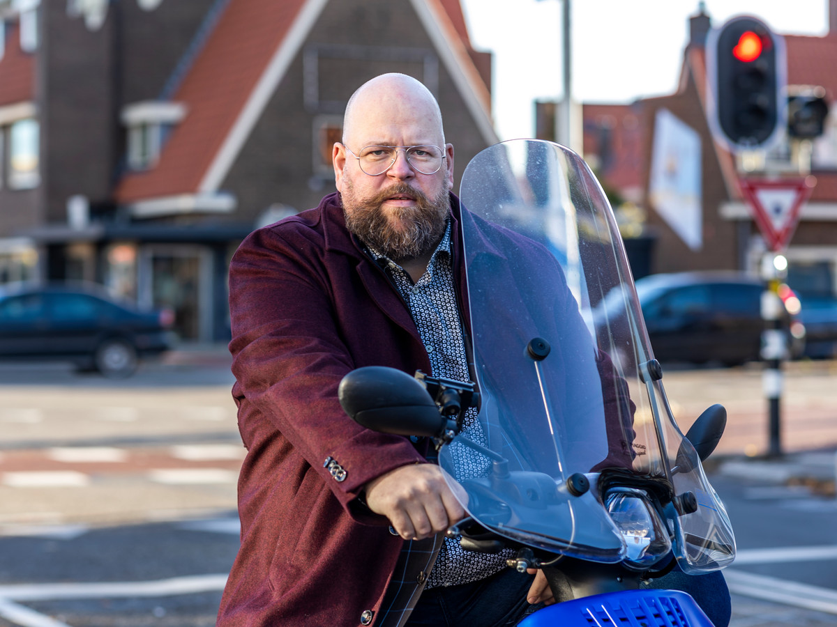15 kilo lichter meldt David Bosch zich als lijsttrekker van de PVV ...