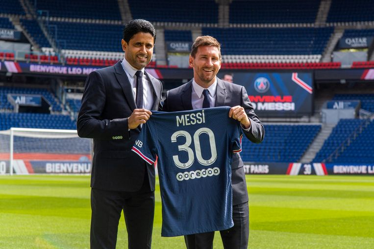 Messi gaat met nummer 30 spelen. Nummer 30 is iets voor debuterende ...