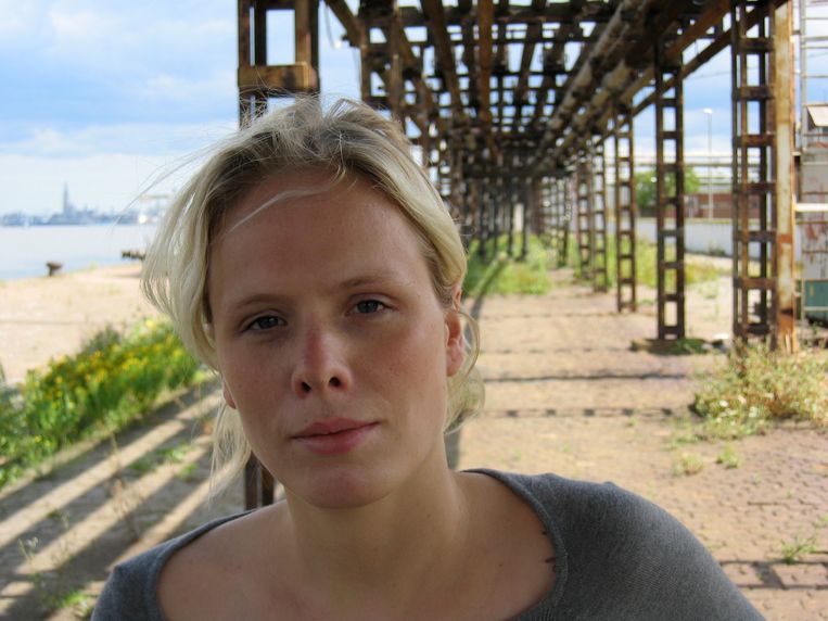 Antwerpse stadsdichter Ruth Lasters stapt op: lees hier haar kritische ...