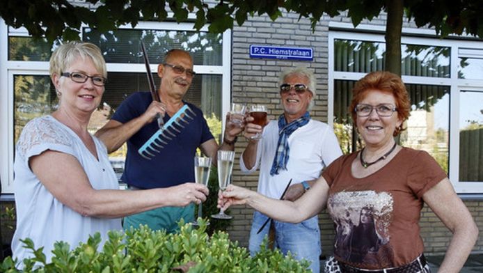 'Het contact met de buren is goed' | Binnenland | AD.nl