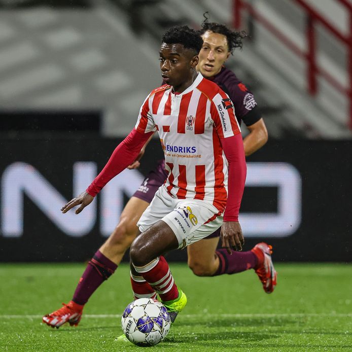 Sekou Sylla maakt profdroom waar met contract bij SC Cambuur: ‘Bizar ...