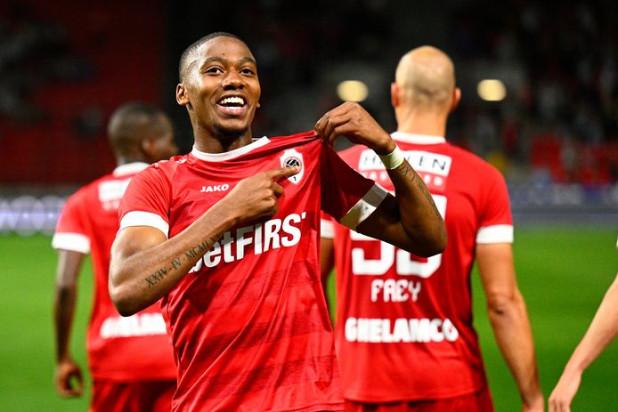 Antwerp behoudt perfect rapport dankzij verschillende knappe goals ... Antwerp behoudt perfect rapport dankzij verschillende knappe goals ...