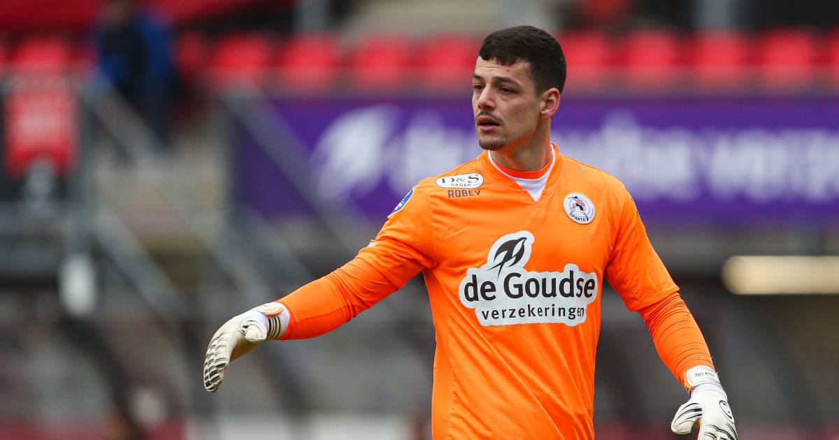 Uitblinkende Sparta-doelman Nick Olij in voetsporen Heurelho Gomes ...