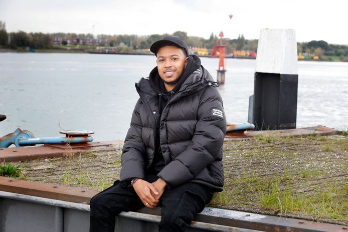 Randy Vilhena maakt broer Tonny trots bij HBSS: ‘Onze band is heel ...