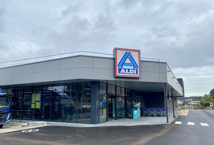Gloednieuwe Aldi opent deuren in Bulestraat: “Bijna dubbel zo groot als vorige winkel” | Olen ...