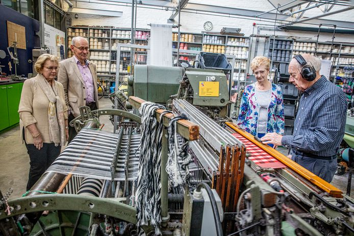 Weverijmuseum in Geldrop bestaat 40 jaar en trekt meer bezoekers dan ooit | Geldrop-Mierlo | ed.nl