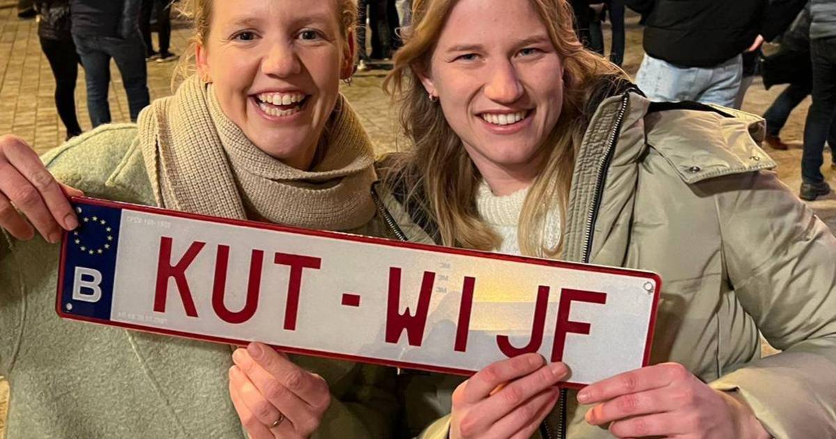 Het ‘KUT-WIJF’ van Elodie (27) heeft een nieuwe eigenaar: “Waarom ik ...