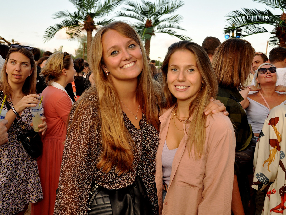 IN BEELD. Campo Solar in Damme start onder stralende zon | Foto | hln.be