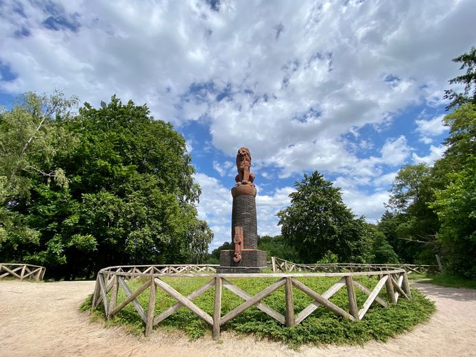 Van hoogtepunt naar hoogste punt op de Lemelerberg, met prachtig ...