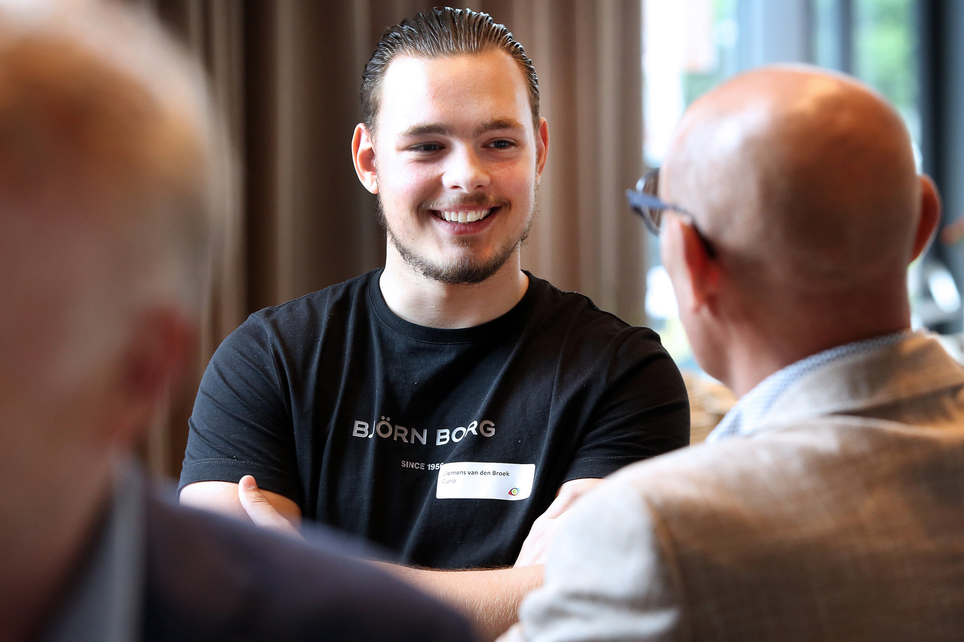 De jongere generatie wil graag werken, maar doet dat wel anders: ‘Wij ...