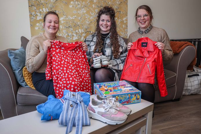 Drie Bevelandse vrijwilligers runnen online kleding- en speelgoedbeurs ...