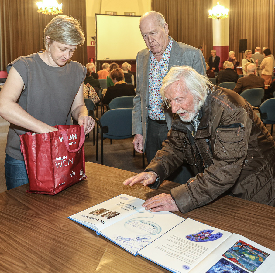 Luc Vivier publiceert boek over kunstschilder én boezemvriend Lucas ...