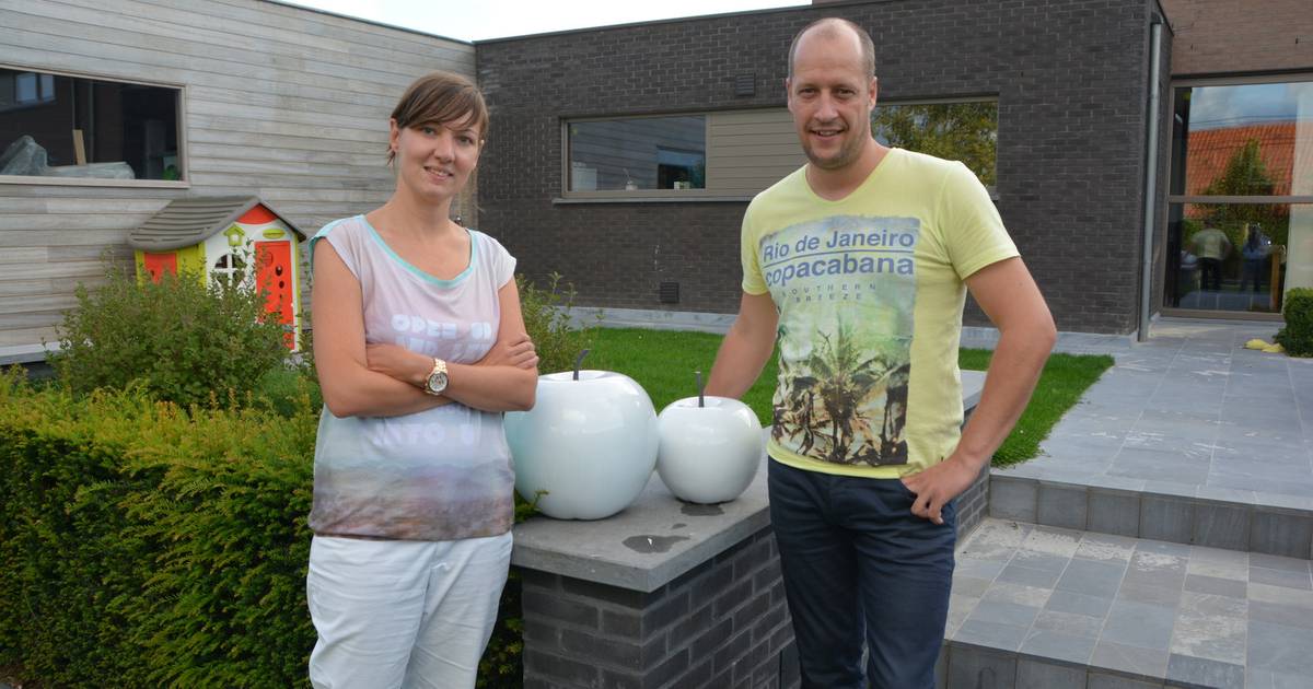 Stiefbroer En Stiefzus Mogen Blijven Zetelen Tielt Hlnbe