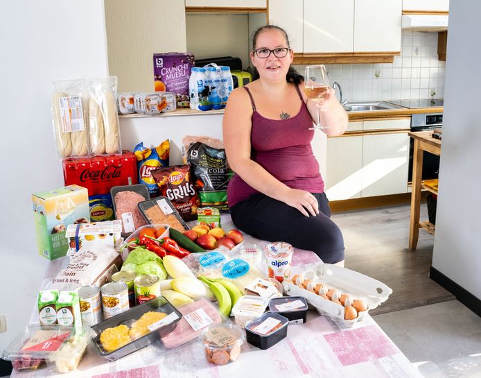 Voor 165 euro per week kookt Ashley voor haar vriend, twee kinderen én ...