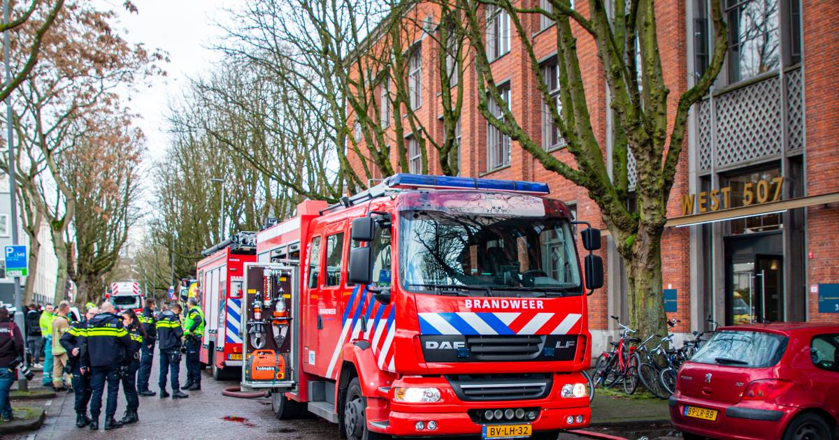Brand en explosie in Rotterdams wooncomplex, schade blijft beperkt ...