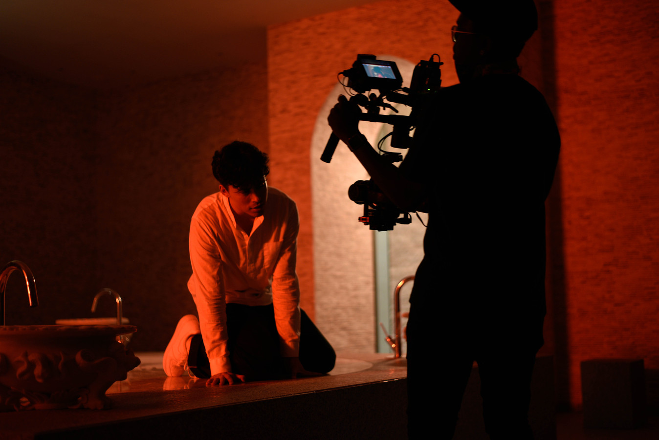 wtFOCK-acteur Nathan Bouts (22) brengt eerste hiphop-single uit ...