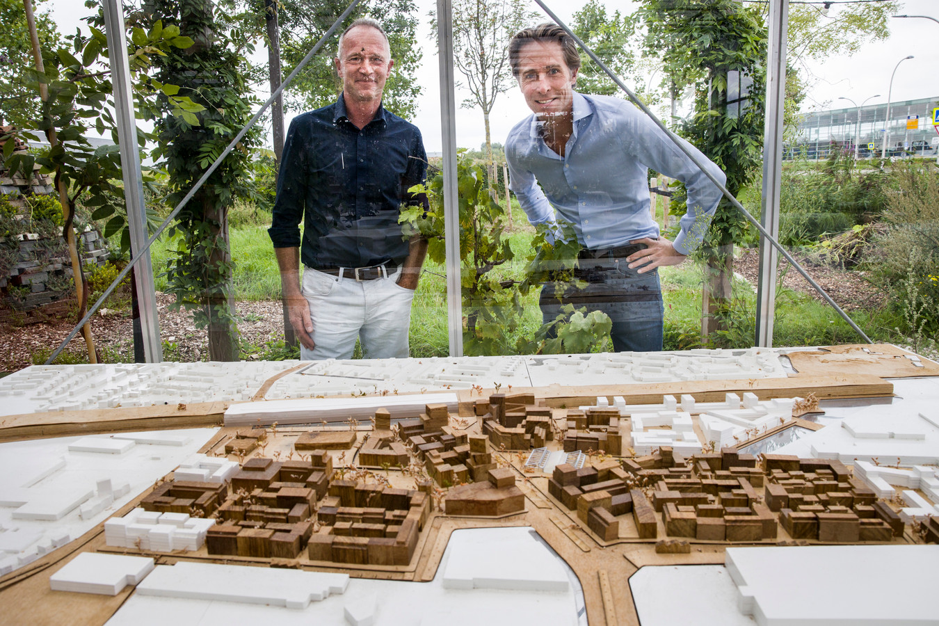 Vroeger kwamen er vrachtwagens, straks staan er 4000 woningen: ‘Dit ...