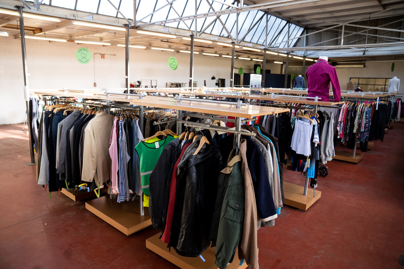 Schelse kringloopwinkel heropent met nieuwe inrichting én nieuwe naam ...