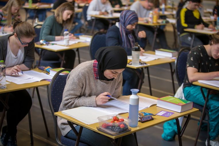 Scholieren van buitenlandse komaf doen vaker havo of vwo | Het Parool