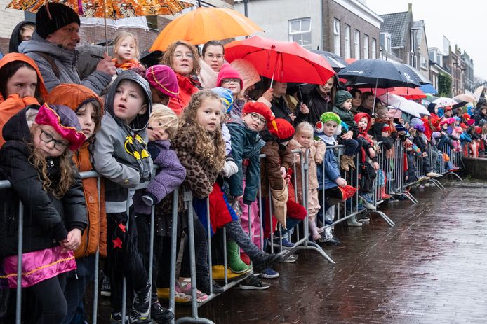 Intocht van Sinterklaas in Amersfoort niet meer met traditionele boot ...