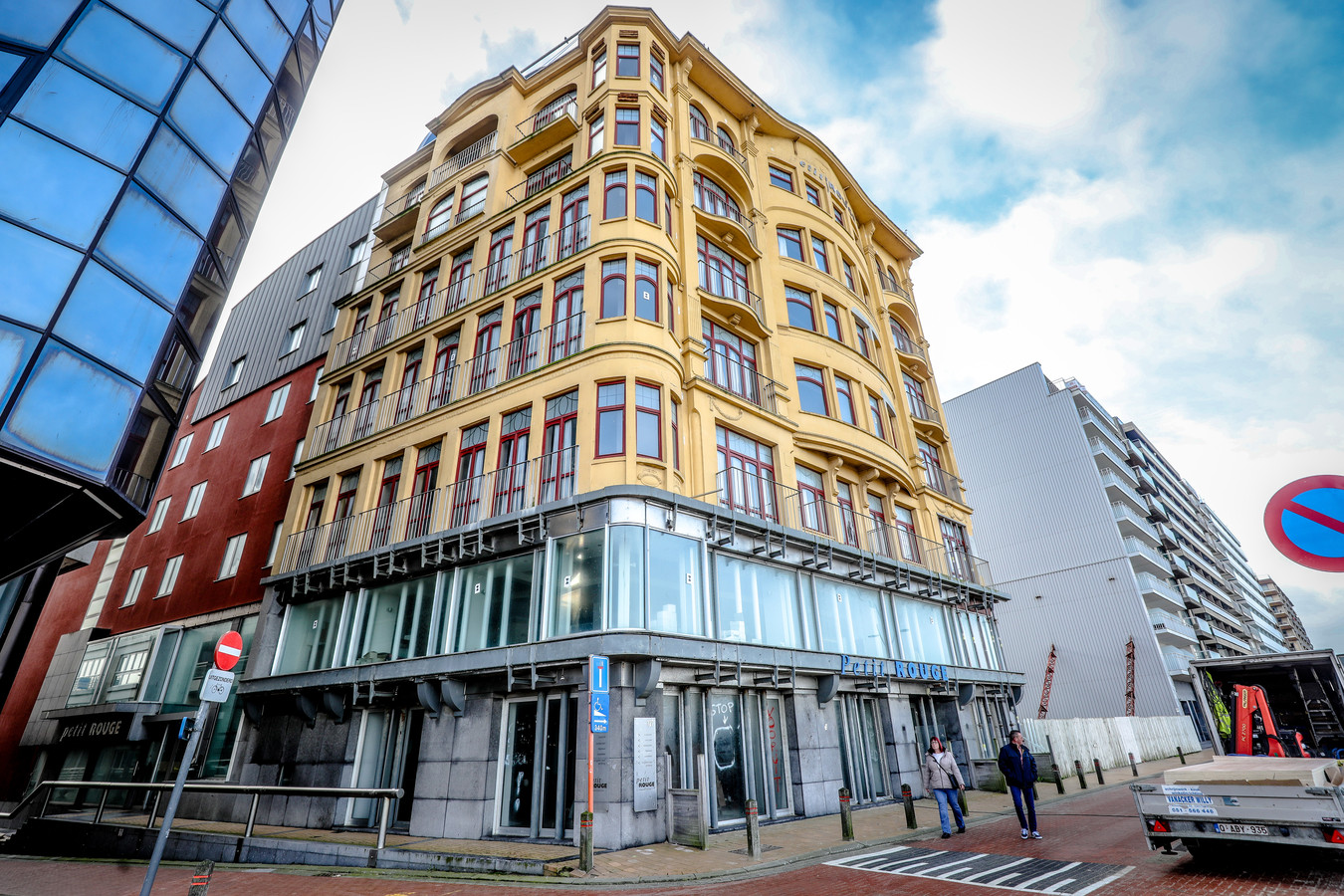 Projectontwikkelaars van Hotel Petit Rouge dienen geen klacht in tegen ...