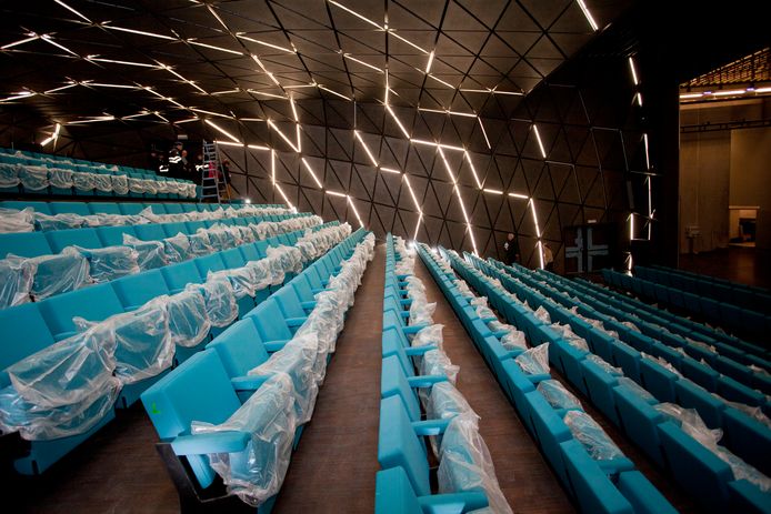 De Grote Post viert 10 jaar en dan feest élke Oostendenaar mee: “De ...