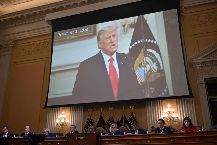 Onderzoekscommissie Capitoolbestorming stemt unaniem voor dagvaarding ...