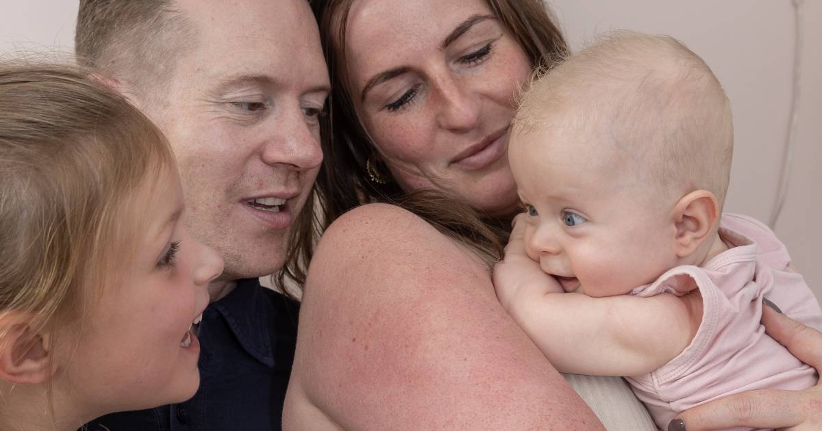 Baby Luca heeft al elf botjes gebroken: behandeling in Zweden geeft dit ...