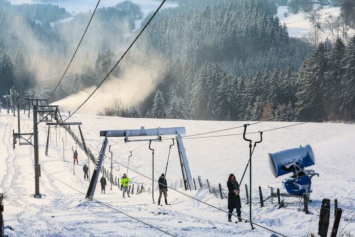 Trois centres de ski accessibles et des milliers de visiteurs attendus ...