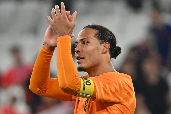 Virgil van Dijk baalt van ophef rond OneLove-band: ‘Geen ruggengraat ...