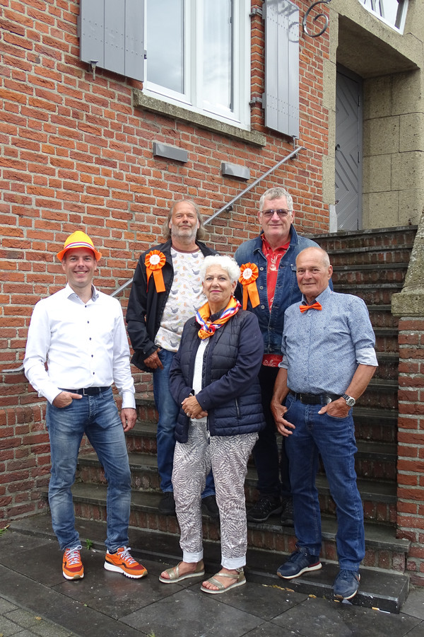 Nieuw Oranje Comité Drunen aan de slag met feestprogramma | Foto | AD.nl