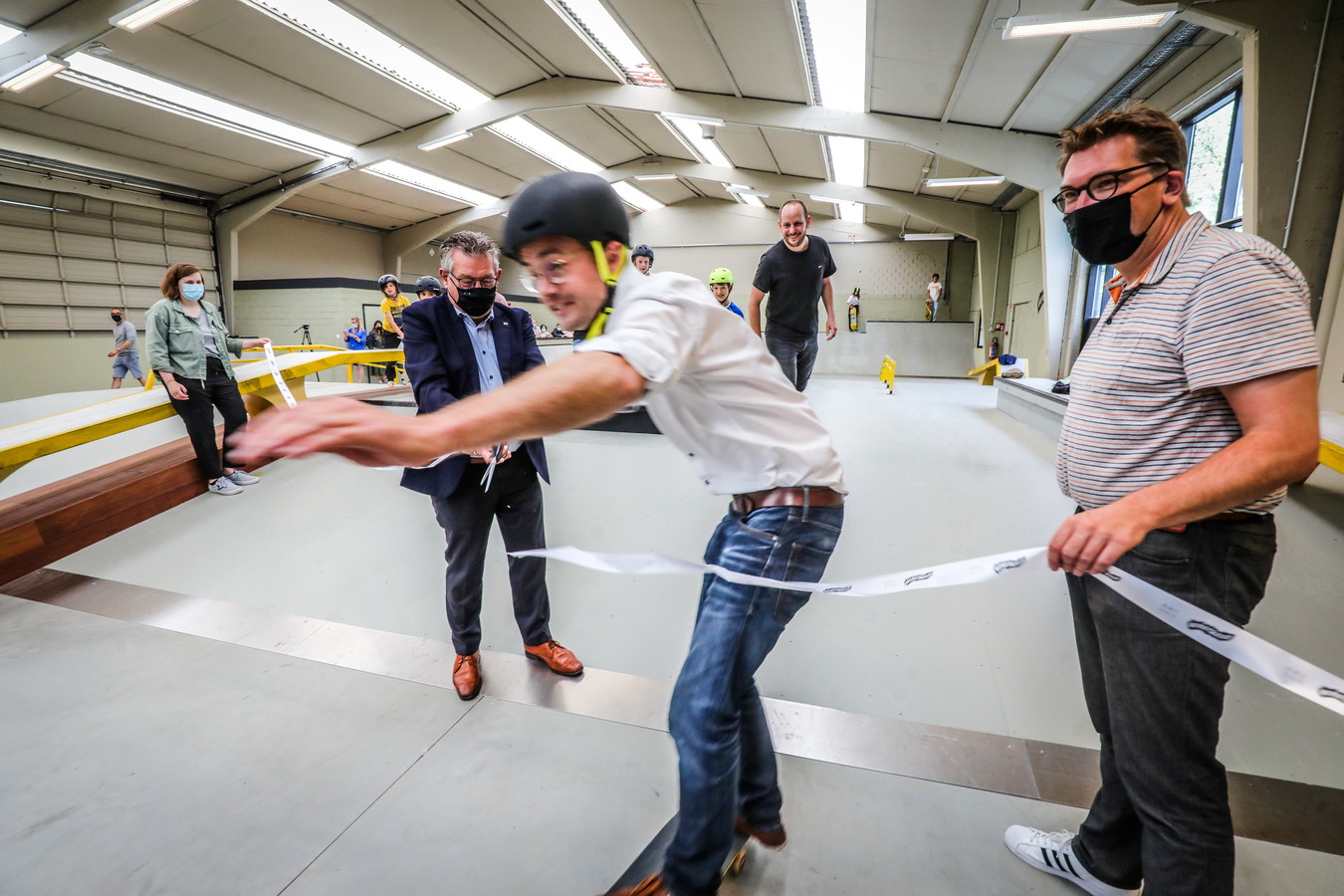 Maak kennis met Beastwood, het eerste indoor skatepark van Brugge: “Dit ...