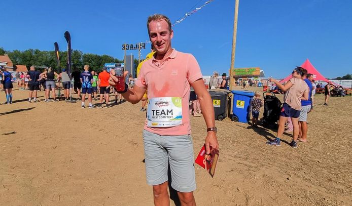 Met zijn deelname aan de Dranouter Trail doet Stijn (36) voor het eerst ...