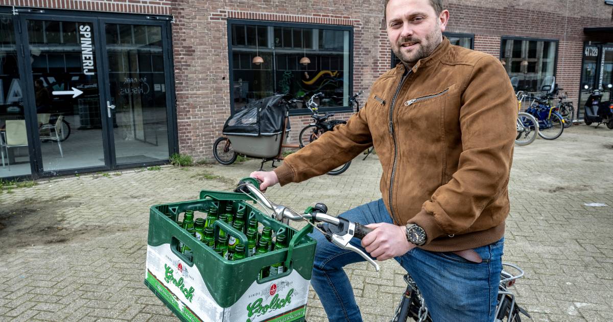 De ‘Krathaak’ van Thijs gaat viraal op internet: ‘De verkoop begint ...