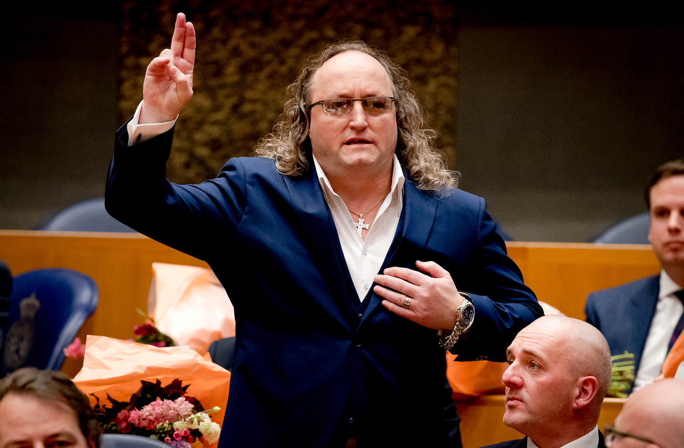 Graus neemt advocaat in de arm om metoo-aantijgingen ‘met hand en tand ...