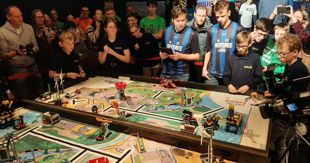 Wie heeft de beste robot? ‘ASML’ers van de toekomst’ nemen het tegen ...