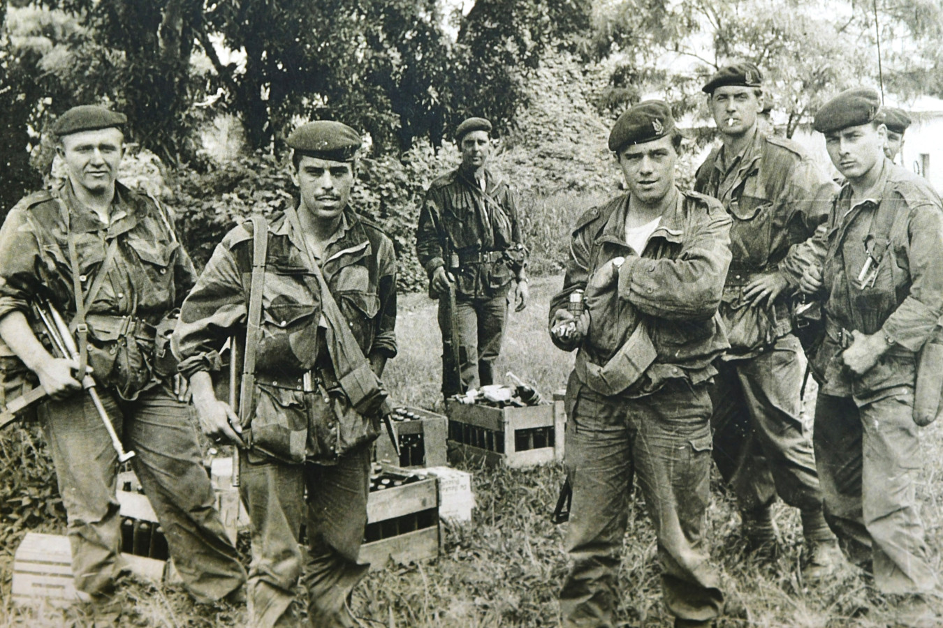 Ex-para Jimmy (77) meldt zich als oorlogsvrijwilliger bij Oekraïense ...